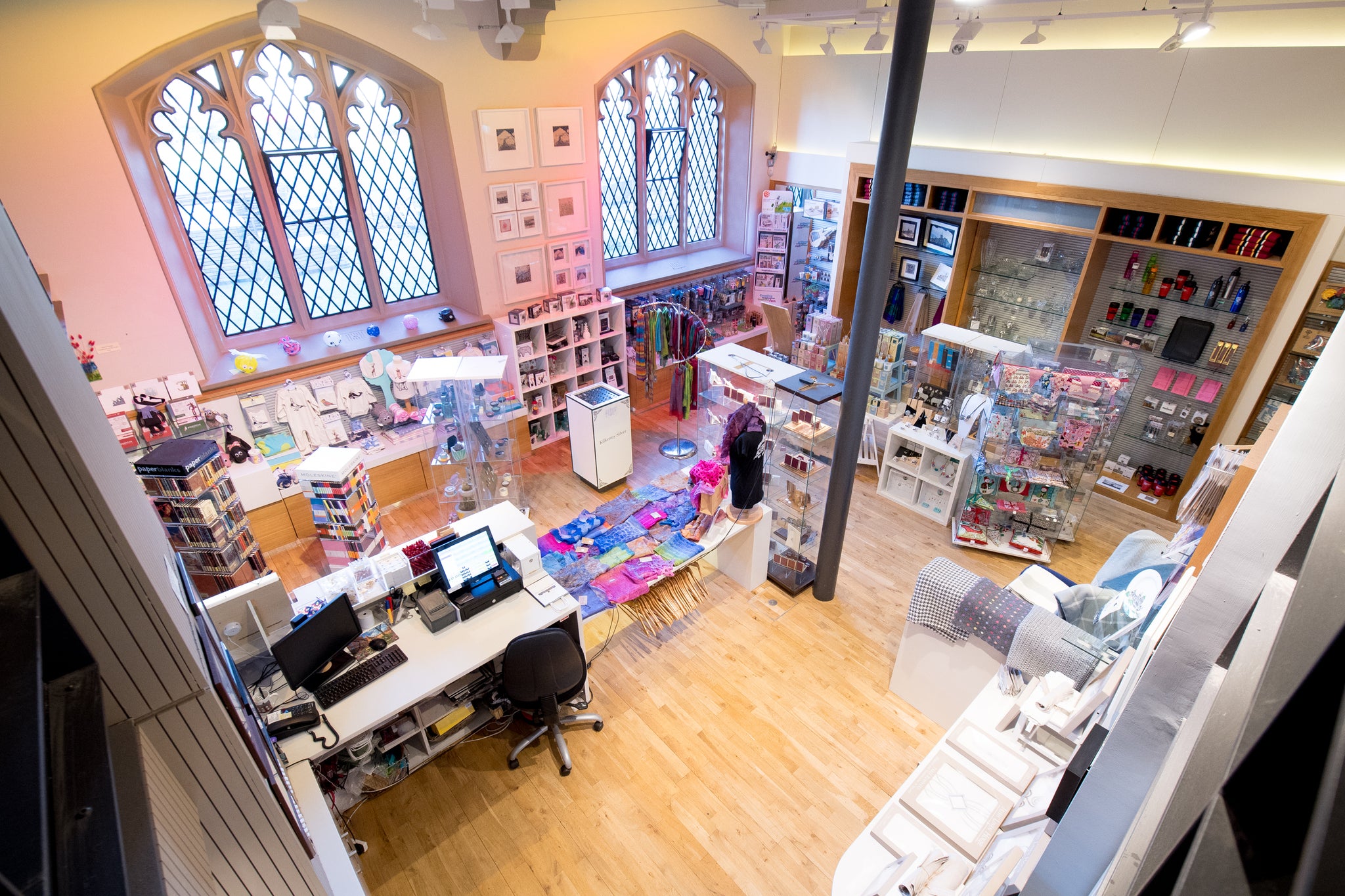 Queen's University Belfast Welcome Centre Online Shop
